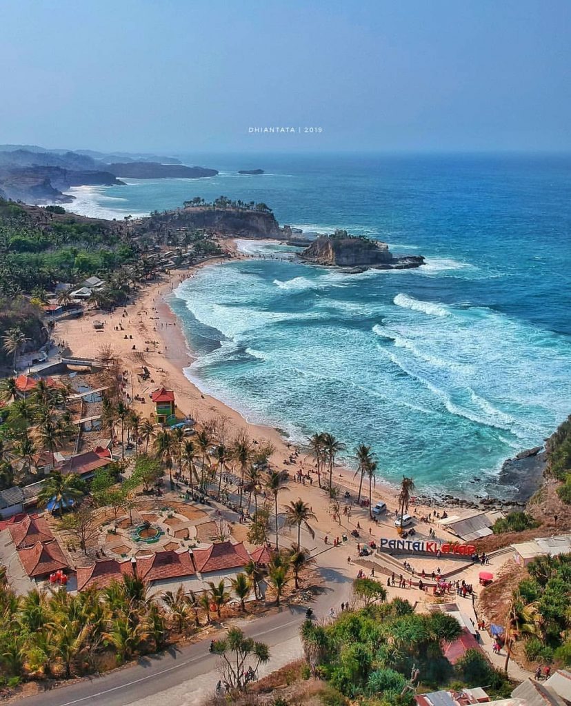 Ini 7 Pantai di Pacitan Jawa Timur, Ada yang Mirip Raja Ampat - Haluan ...