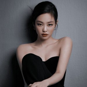 Dari Trainee Jadi CEO? Ini Dia Perjalanan Karier Jennie - Haluan Lifestyle