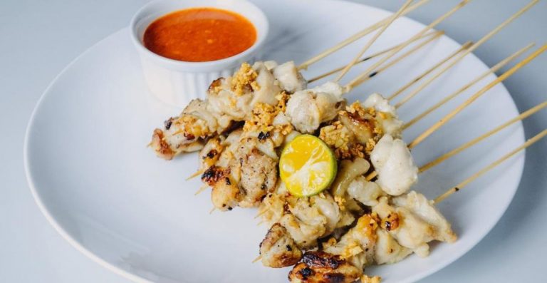 Sate Taichan Pedas Gurih Tanpa Bumbu Kacang yang Bikin Ketagihan ...