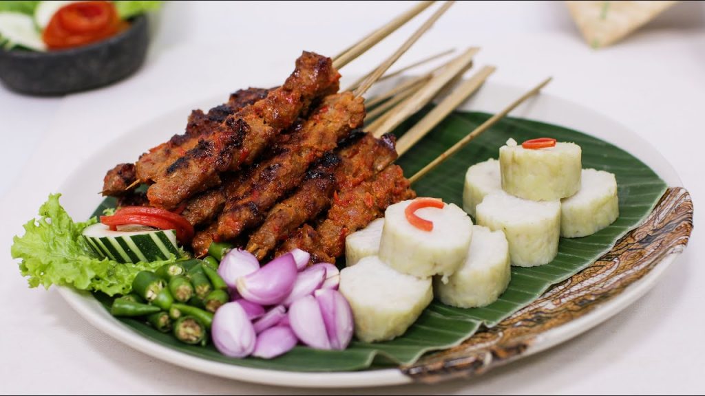 Sate Rembiga Khas Lombok, Pedasnya Bikin Lidah Bergoyang - Haluan Lifestyle